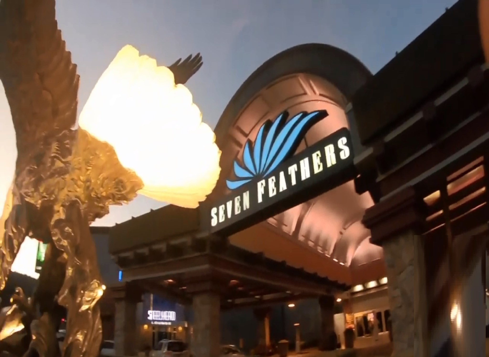 VIP Casino Host for Comps at Seven Feathers Casino Resort, Oregon