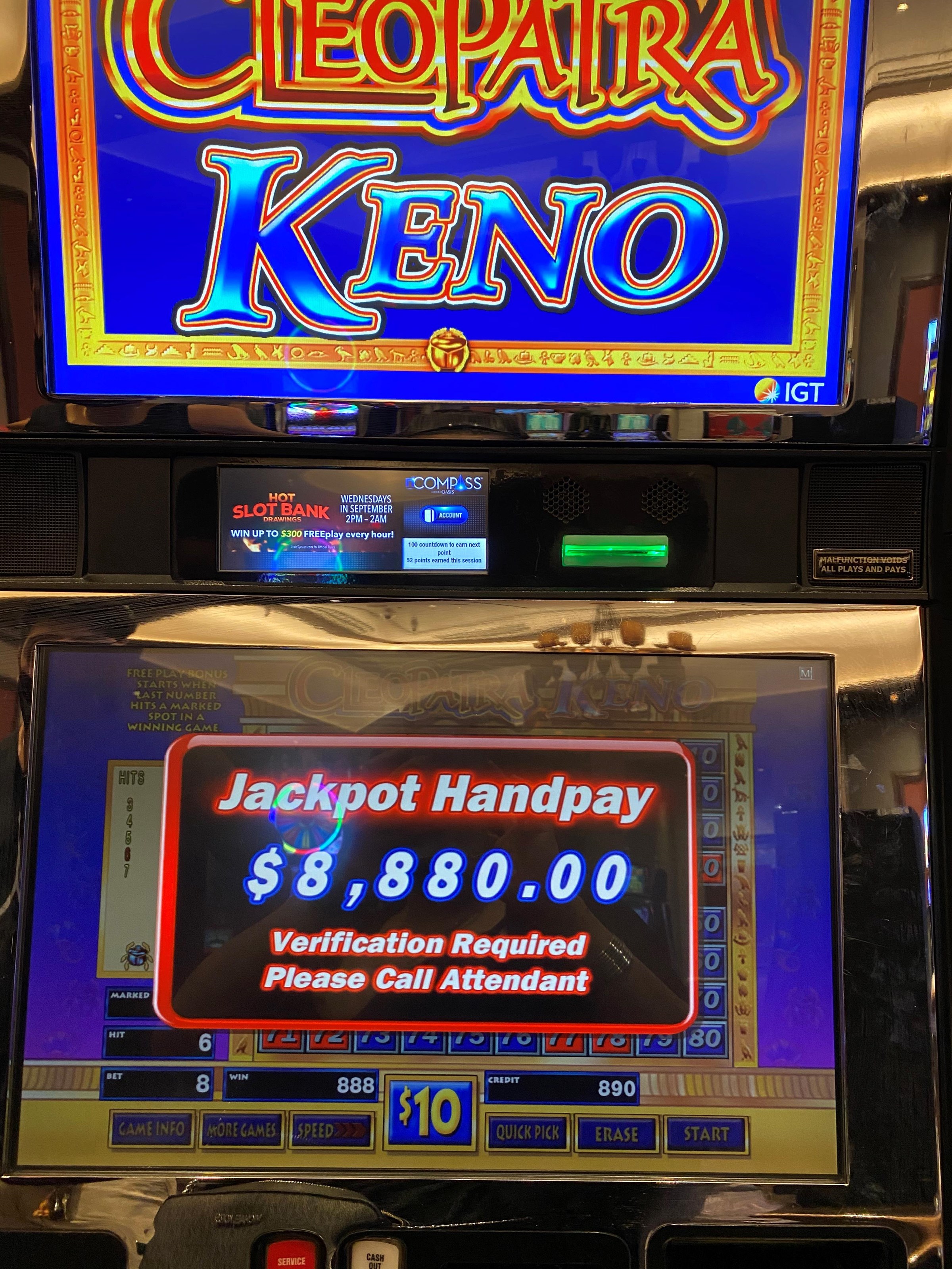 Cleopatra Keno Slot Machine by
