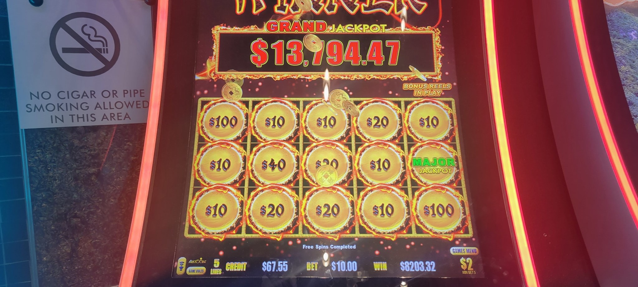 Dragon Link: Happy and Prosperous Slot Machine by